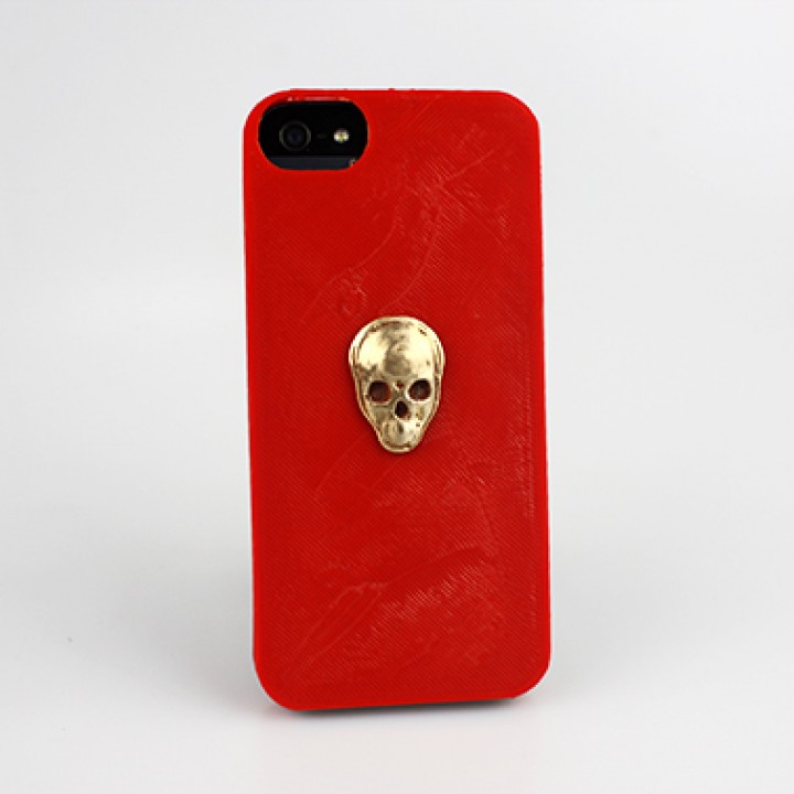 3D Printable Metal skull iPhone case by MyMiniFactory