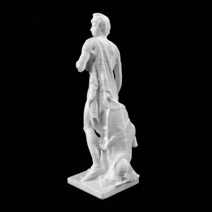 3D Printable Amor patriae by Marchal Geoffrey