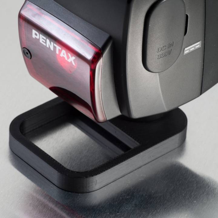 3D Printable Flash Stand by Walter Hsiao