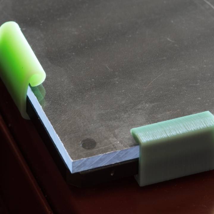 3D Printable Customizable Platform Clips by Walter Hsiao