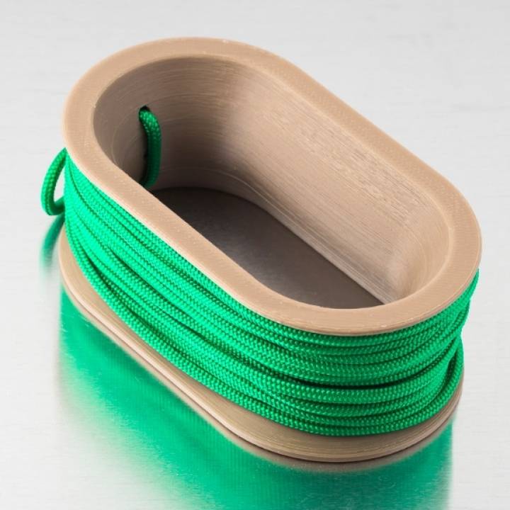 3D Printable Rope Spool / Handle by Walter Hsiao