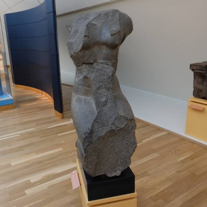 3D Printable King Psammetichus I by Marchal Geoffrey