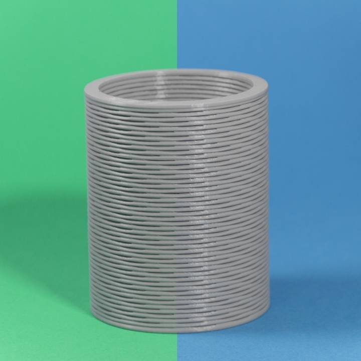 3D Printable Classic Springo by Devin Enrique Büchele de Montes