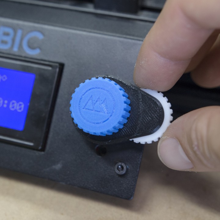 3D Printable 3D Printer Gear Knob with Fine Tuning Dial by Devin ...