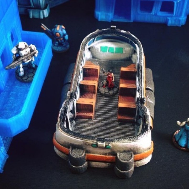 3D Printable Space Bus (15mm scale) by Arian Croft