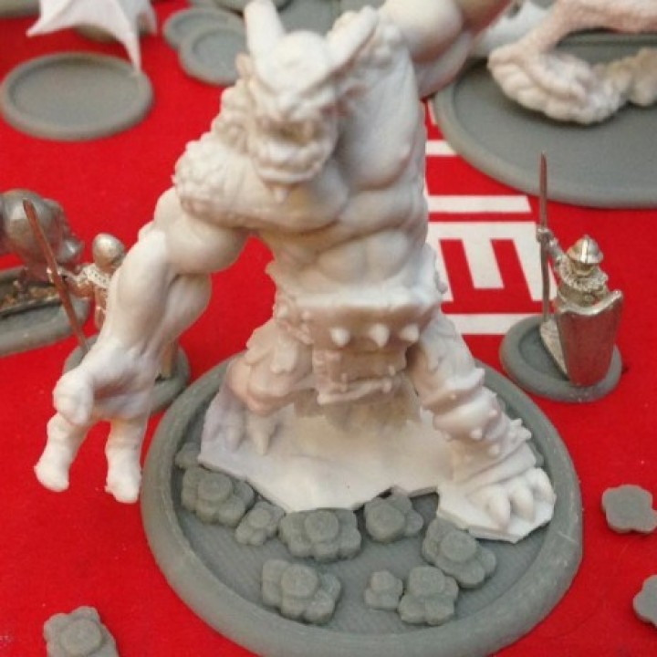 3D Printable Recessed Monster Bases (15mm scale) by Arian Croft