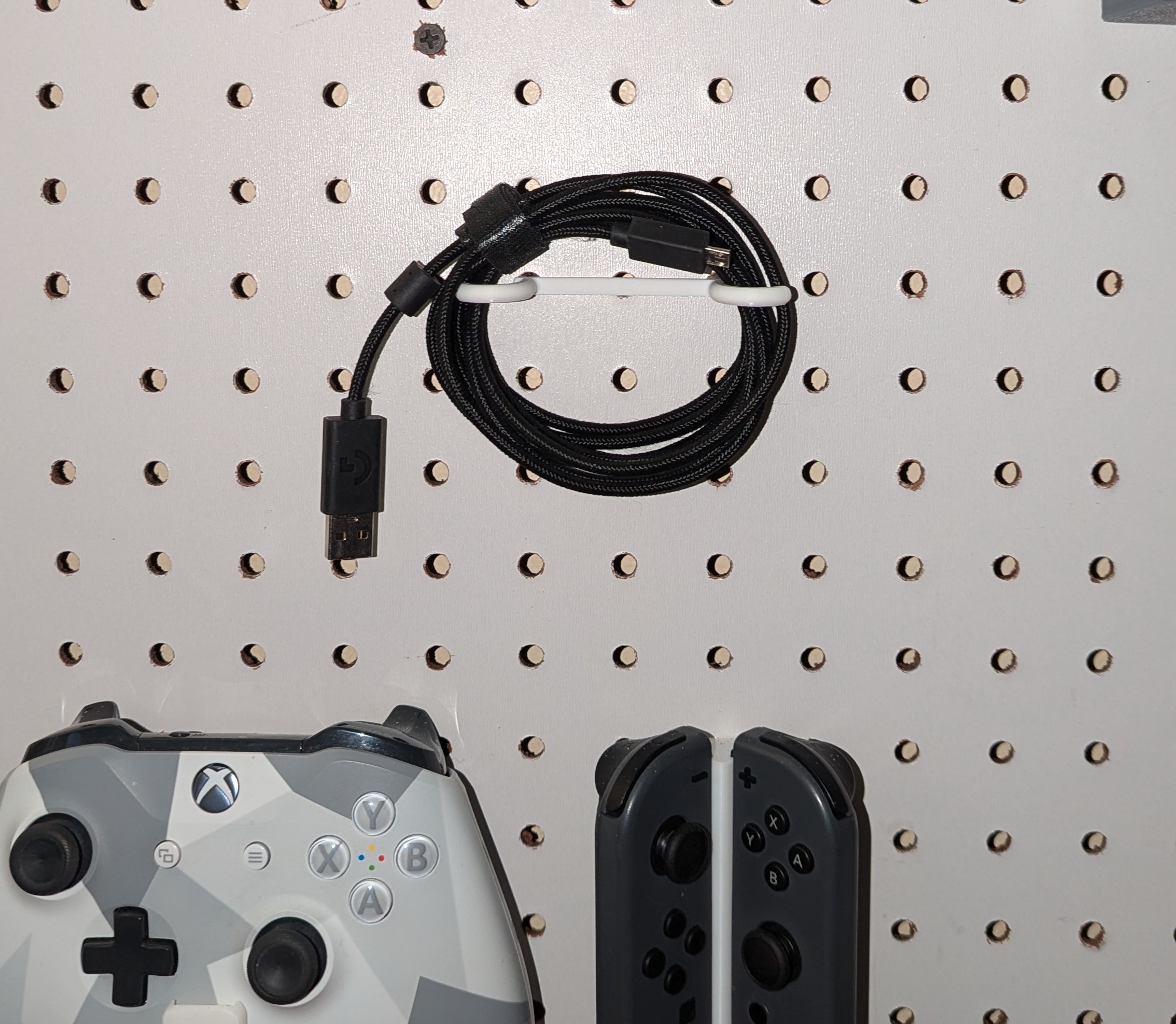 3D Printable Peg Anything // Cable Hooks ( two sizes ) by Devin Enrique ...