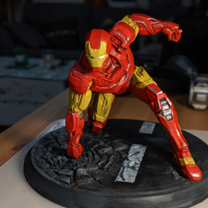 3D Print of IRONMAN MK42 - Super Hero Landing Pose - 20 CM base by avrin1