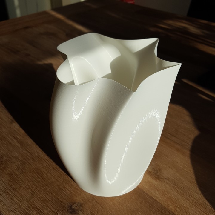 3D Printable Vase Fusion 360 by Idea Lab