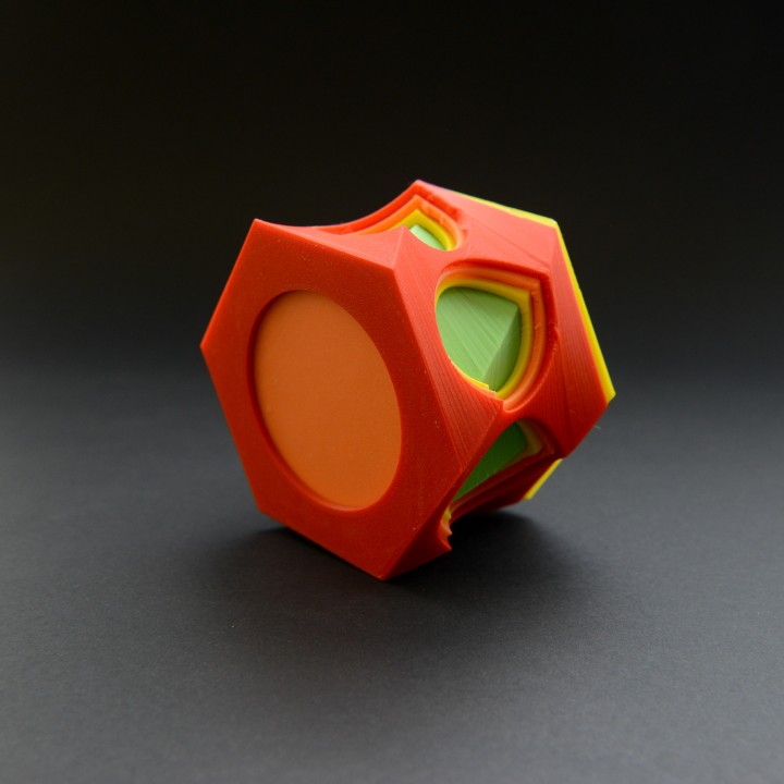 3D Printable Rainbow Hex Twist Box by Clockspring