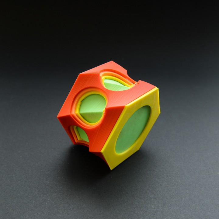 3D Printable Rainbow Hex Twist Box by Clockspring