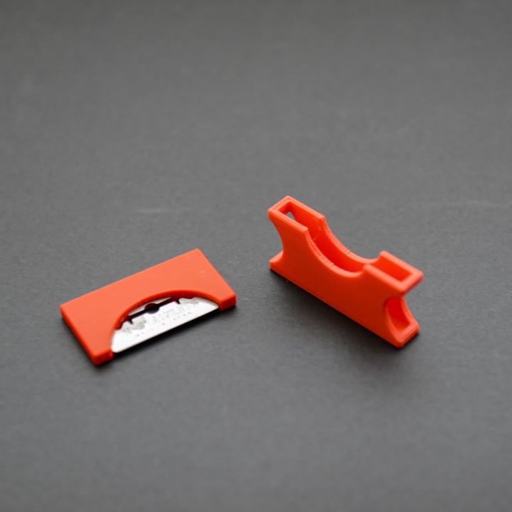 3D Printable Craft Razor Blade Holder by Clockspring