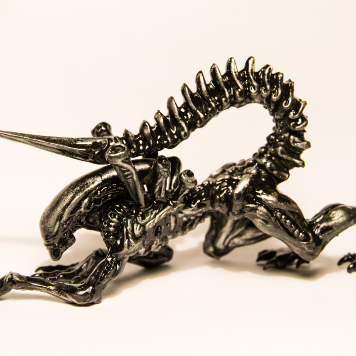 3D Print of Alien - Xenomorph - Full Figure - 25 CM by CubeSquared
