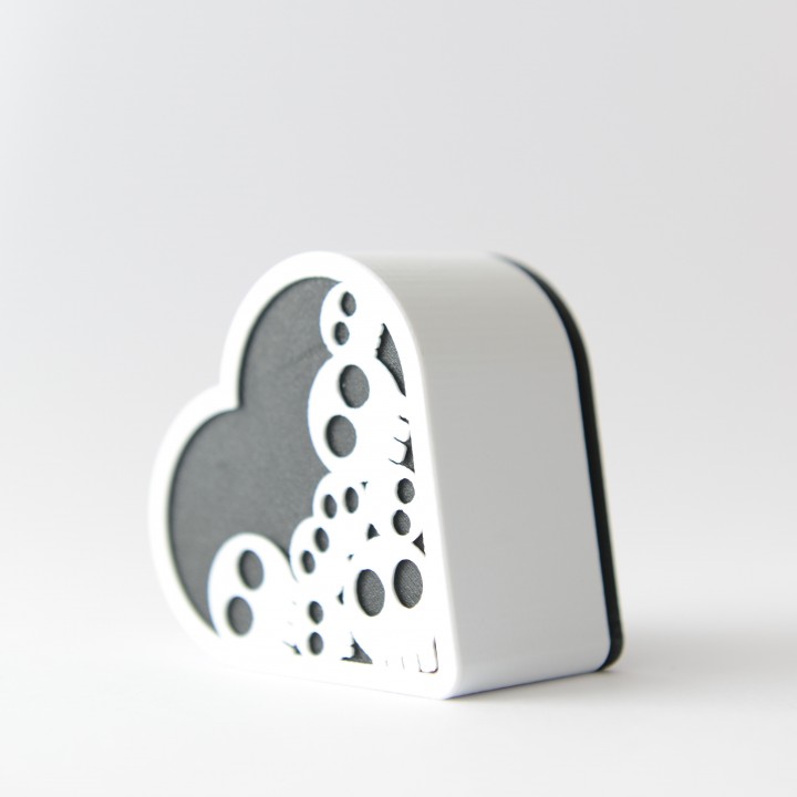 3D Printable Skull Heart Box by Clockspring