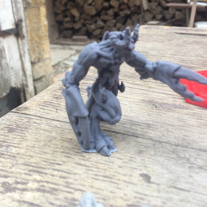 3D Print of Claw Handed Demon - Greater Demon - PRESUPPORTED - 32 mm ...