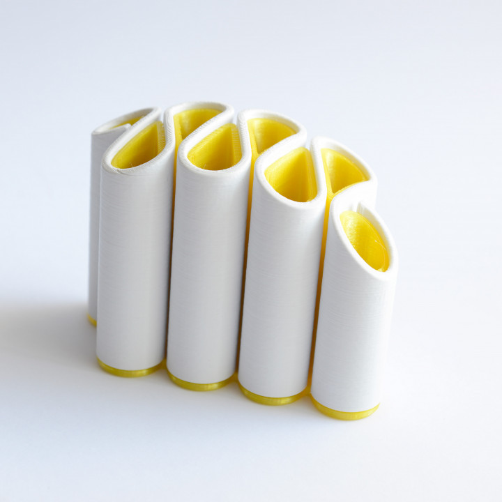 3D Printable Wave Caddy by Clockspring