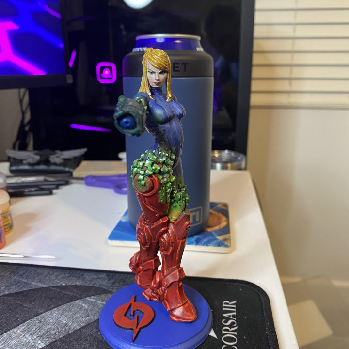 3D Print of Samus Aran - Metroid - 25cm model by Charliedastrike