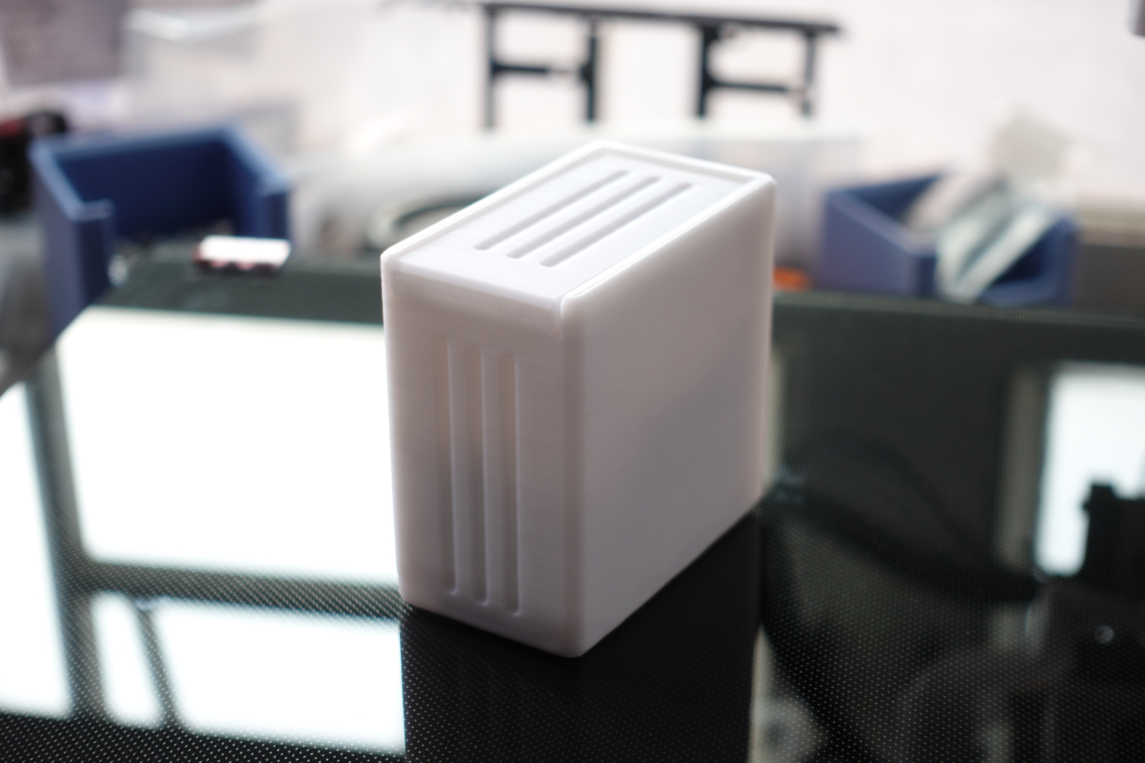 3D Printable Hidden Lid Box by Clockspring