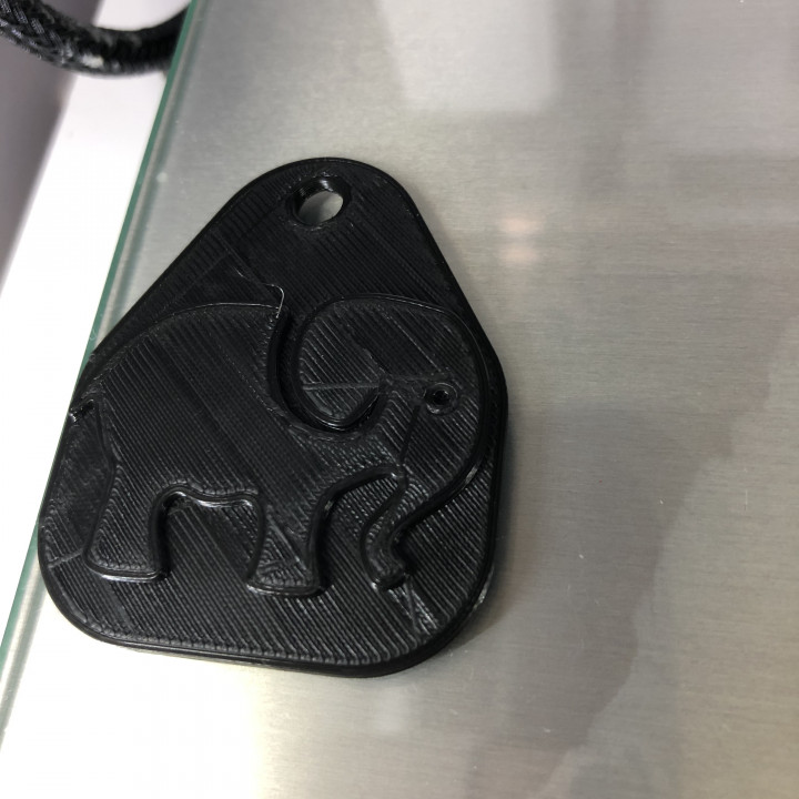 3D Printable keychain elephant by raimonvibe
