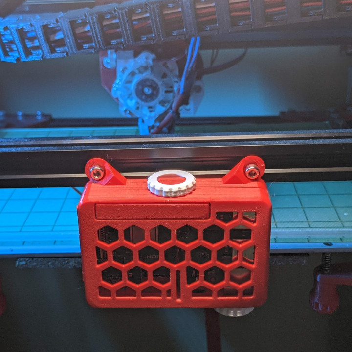 3D Printable Hinged Raspberry Pi case (3B+ etc) by Clockspring