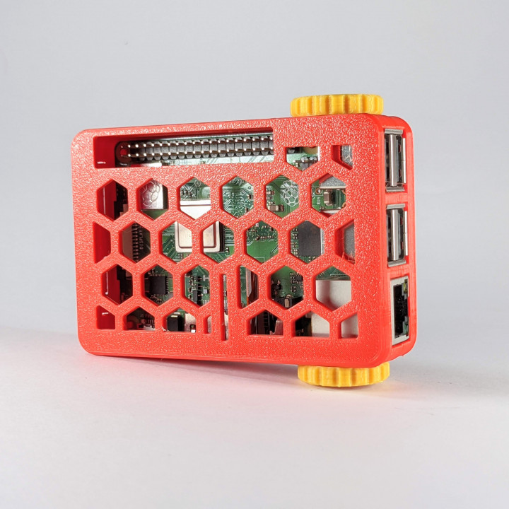 3D Printable Hinged Raspberry Pi case (3B+ etc) by Clockspring