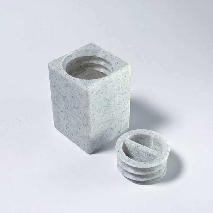 3D Printable Square Flasks by Clockspring