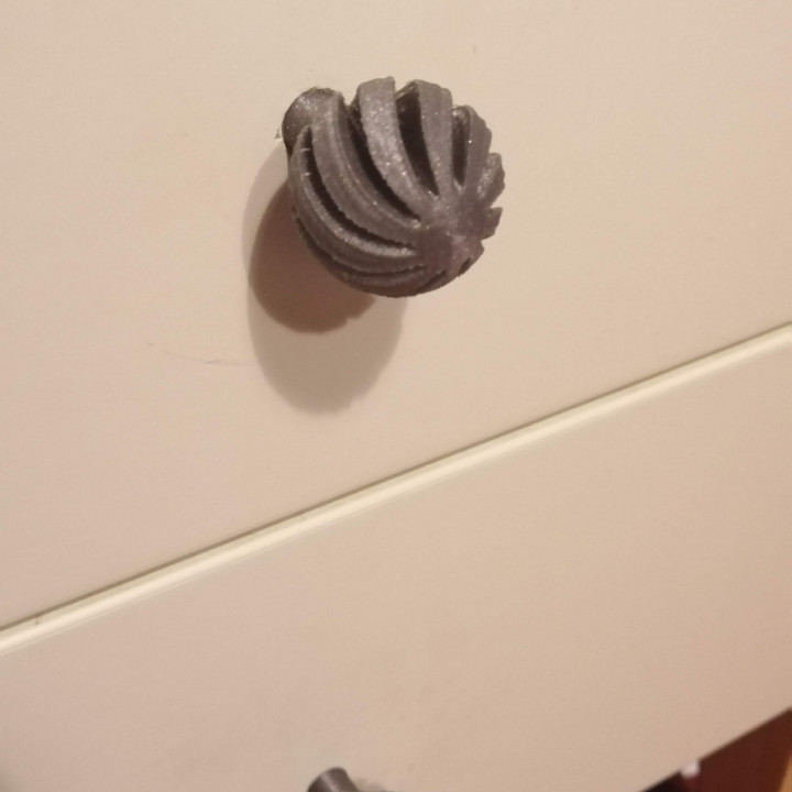 3D Printable Vortex drawer handle by Antonio Esposito