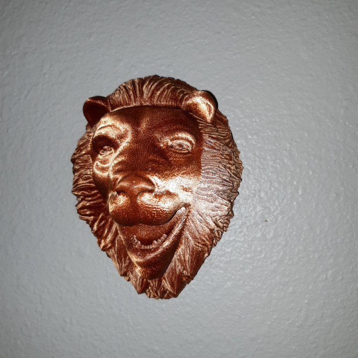3D Printable Lions Head Display - wall mount by SHOLM JARBOE