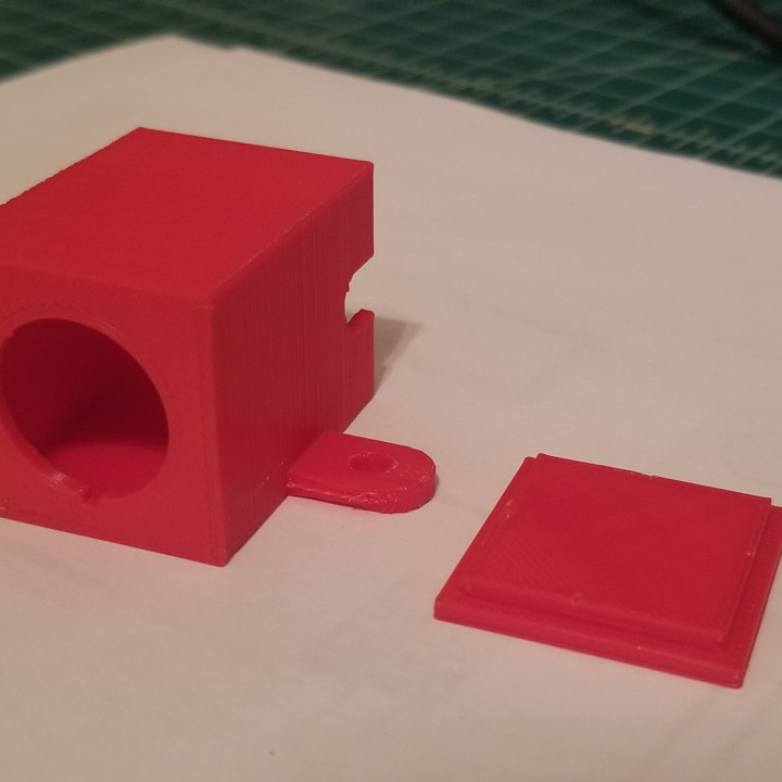 3D Printable Round Rocker Switch Box by Luis Cotto