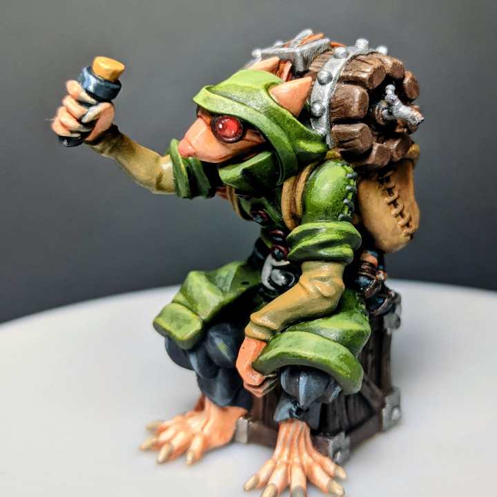 3D Print of Ratkin ratfolk skaven alchemist by zoop nukem