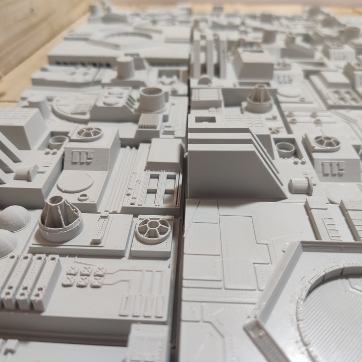 3D Printable StarBase Diorama by Fr3D @ The3DPrinting