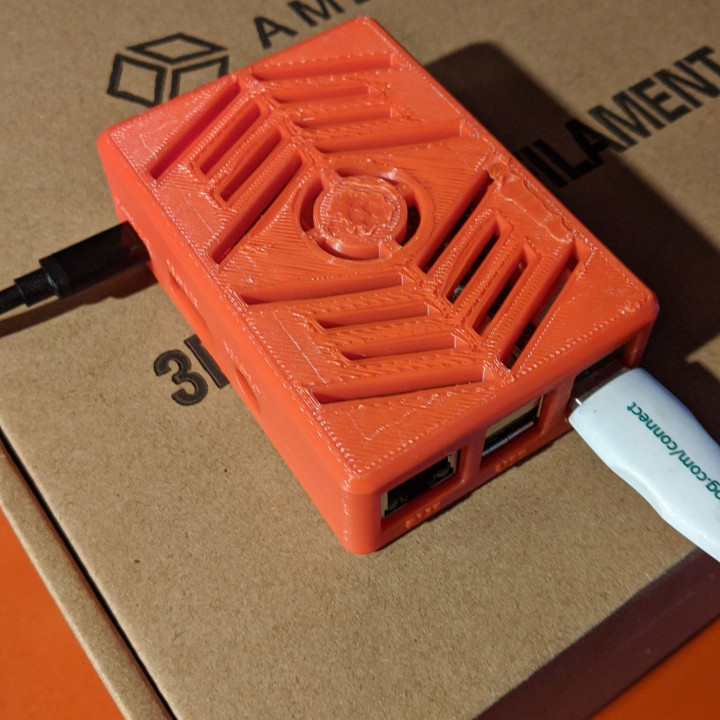 3D Printable OctoPi Case by Mitch Yurkovich