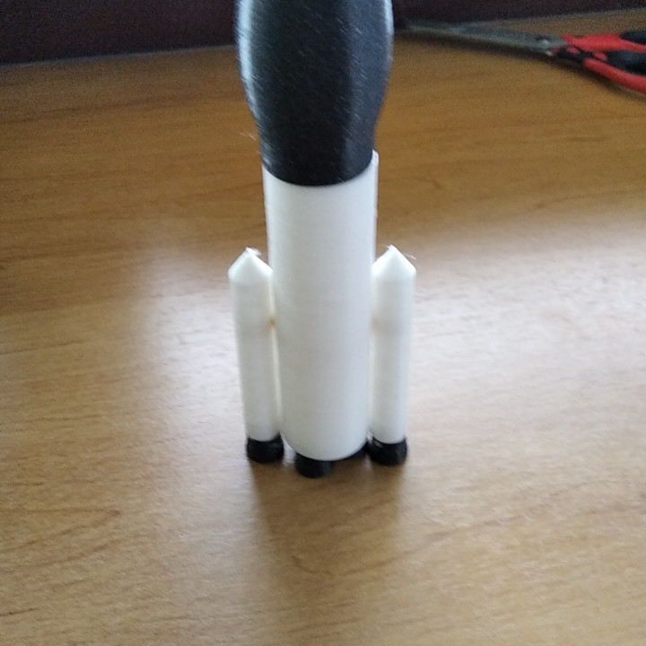 3D Printable Rocket by Filip ŠTEFAN