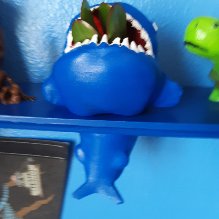 3D Printable shark pot by aydin