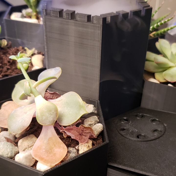 3D Printable Humidifier Planter by Hander
