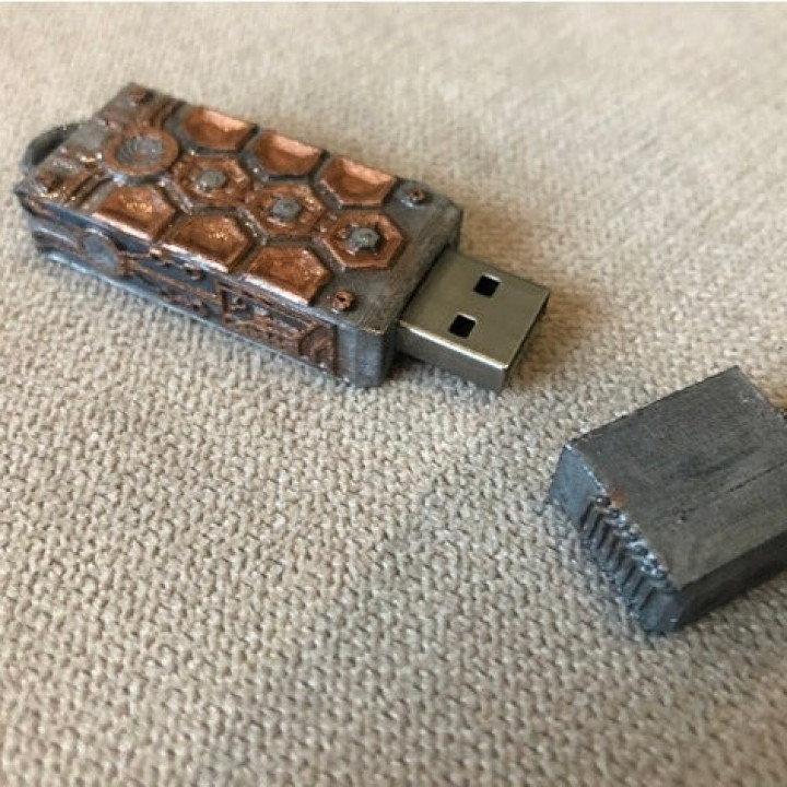 3D Printable Steampunk USB by EK Design Lab
