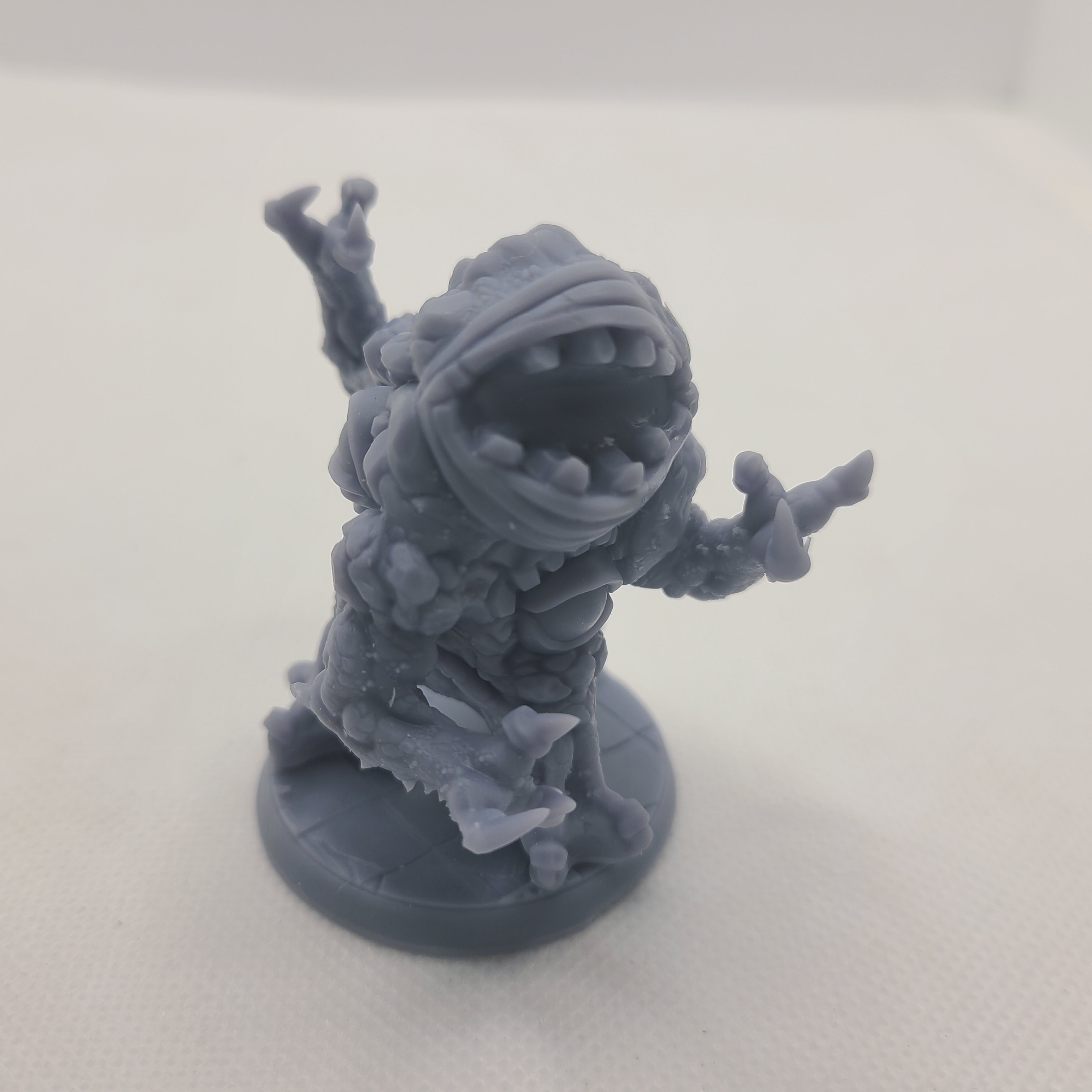 3D Printable Zorn A PRE-SUPPORTED by ColossalMiniatures