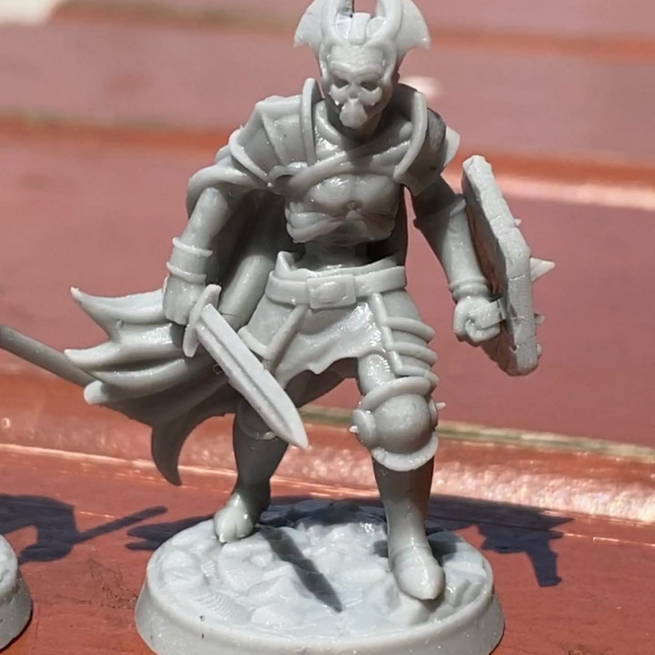 3D Printable Undead Warrior (battle stanse) by Creature Armory