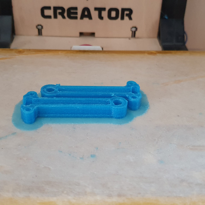3D Printable Linear Actuator - M4 Bolt variant by Andrew Forster