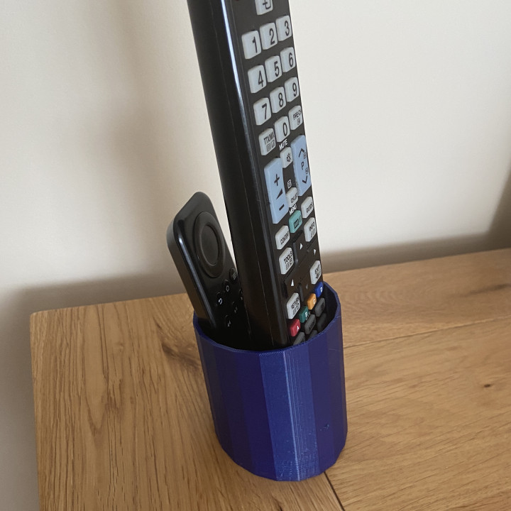 3D Printable Remote Control Holder Pot by Rob Arnold