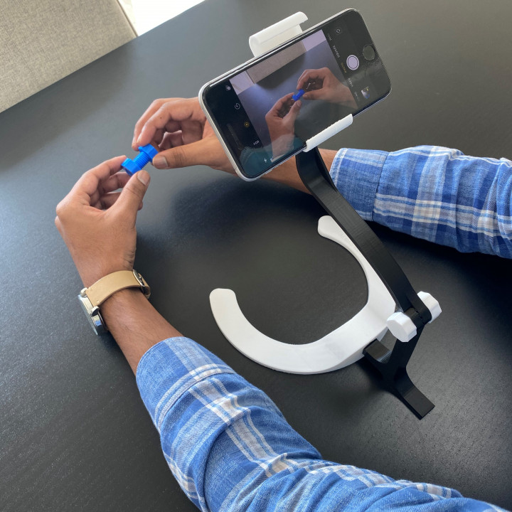 3D Printable Smartphone Stand for Video Recording by Almas Robotics