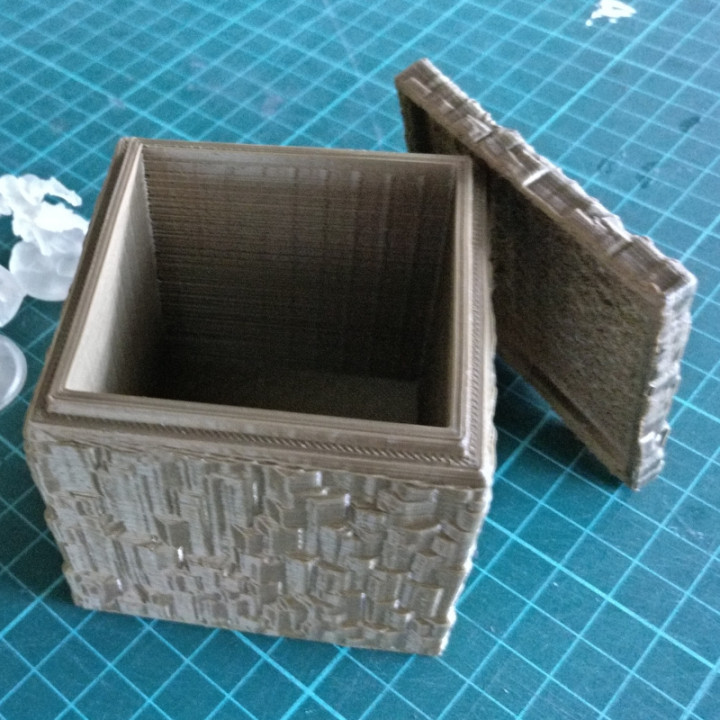 3D Printable Rock-textured ornamental box by Ronald Chua