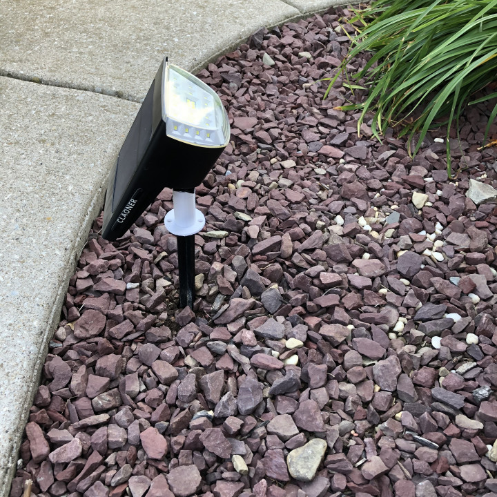 3D Printable Solar Light Holder by Chris Spriegel
