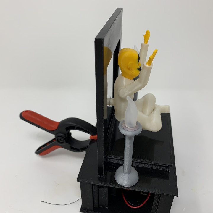 3D Printable Levitation, a 3D Printed Automaton Illusion. by Greg Zumwalt