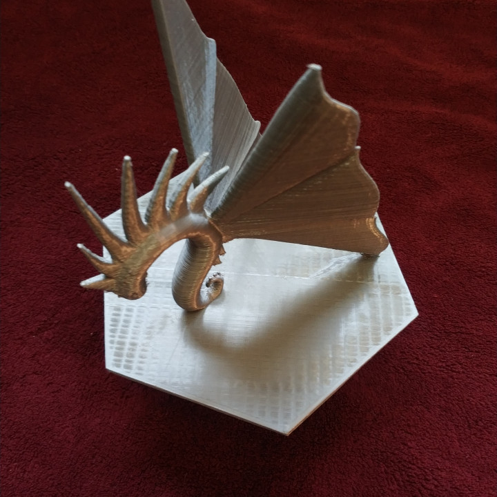 3D Printable Dragon guided hexa-box by Levente Bálint