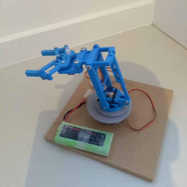 3D Printable RC Servo Robot Arm by Creative Electronics
