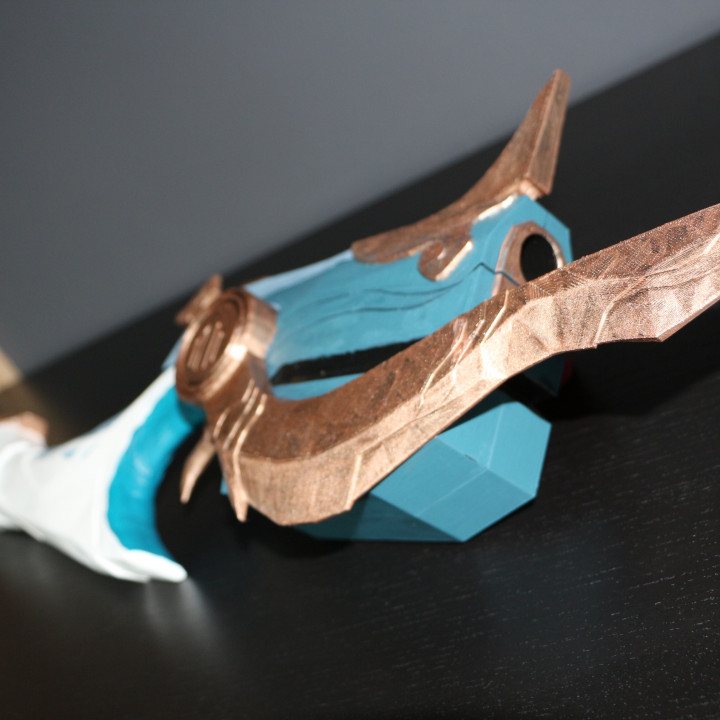 3D Printable Whisper, Jhin Gun from League of Legends by PLASTIKON 3D ...