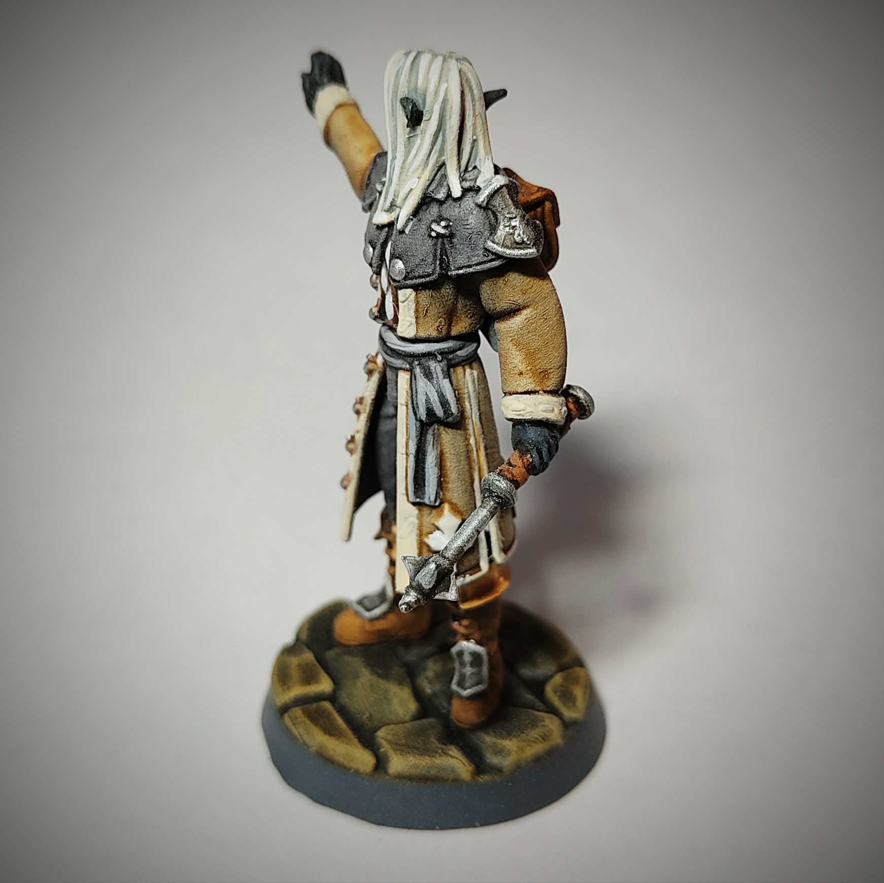 3D Printable Adventurer - Sorcerer by Tri Fin Studio