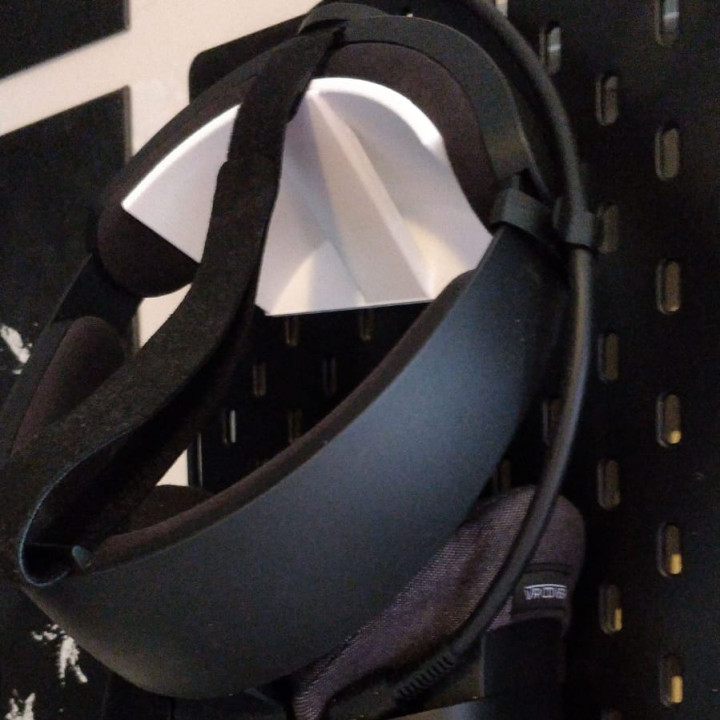 3D Printable Oculus Rift S headset mount - IKEA Skadis by Enzo Evers