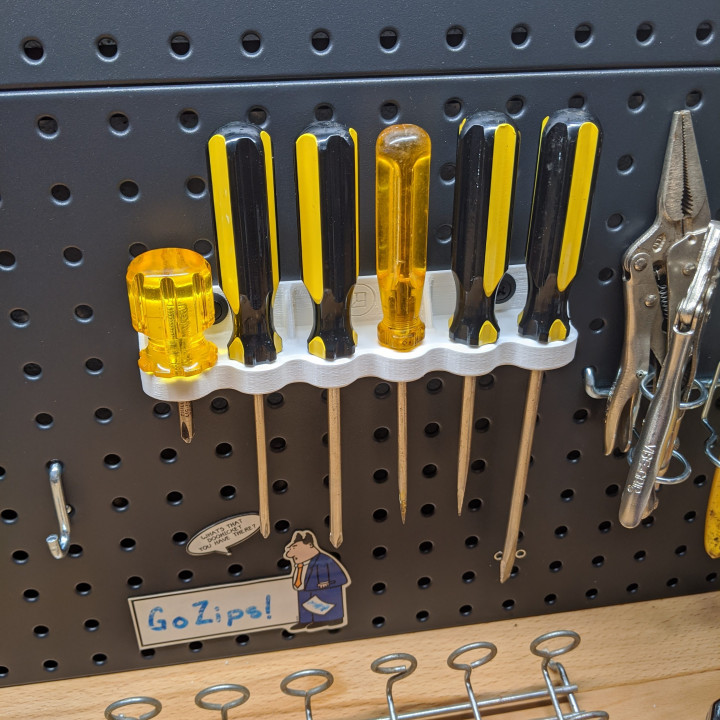 3D Printable tool rack-01 by Rich Williams
